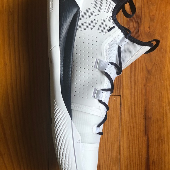 Nike | Shoes | Nike Kobe Ad Exodus Basketball Shoes Mens Sz 5 | Poshmark